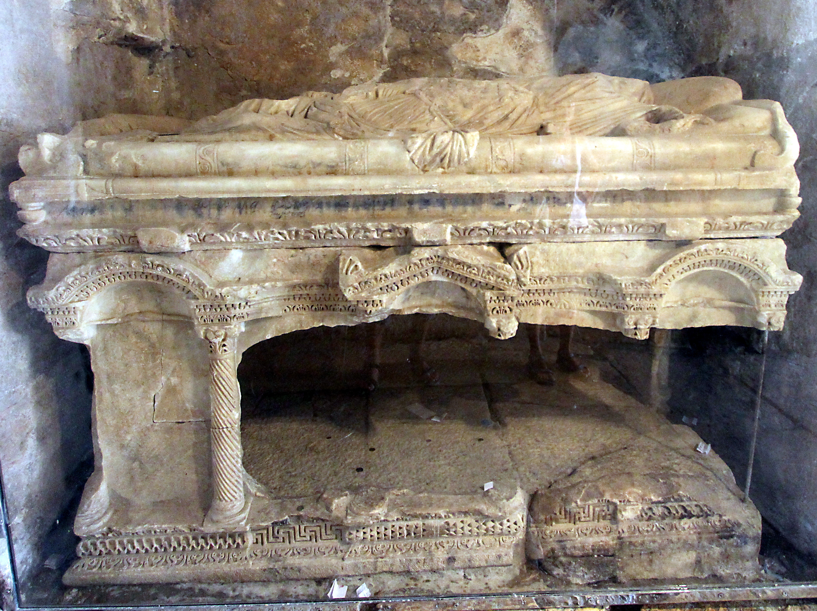 Here Comes Santa Claus! Archaeologists Discover the Tomb of Saint Nicholas