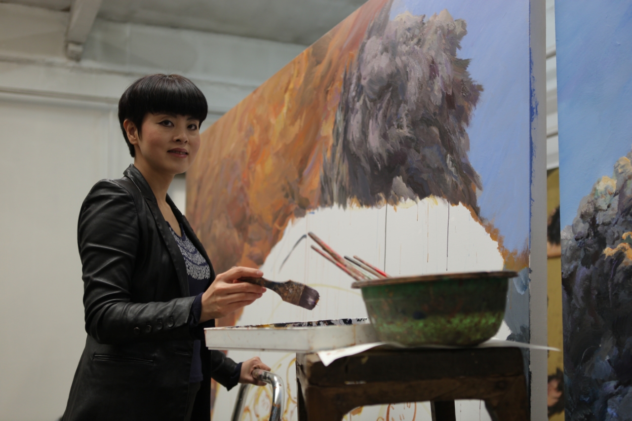 Chinese Artist Yu Hong Paints the Eternal Struggles of Life and Death ...